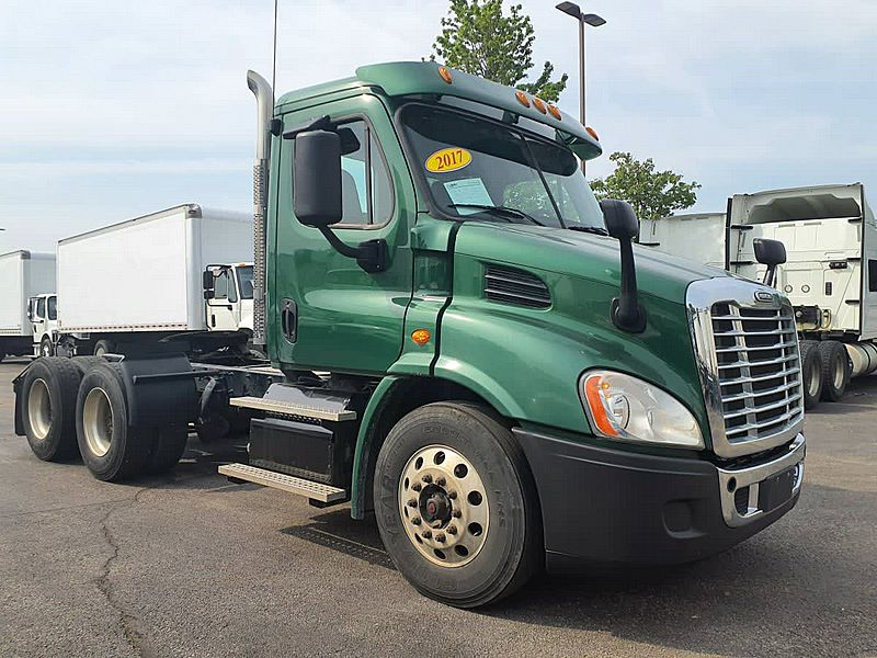 2017 Freightliner CASCADIA 113 For Sale | Day Cab | #676161