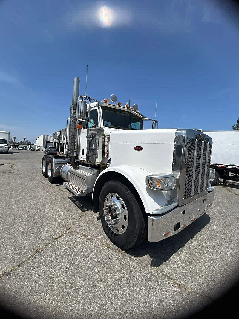 2018 Peterbilt 389 For Sale | Day Cab | #761817