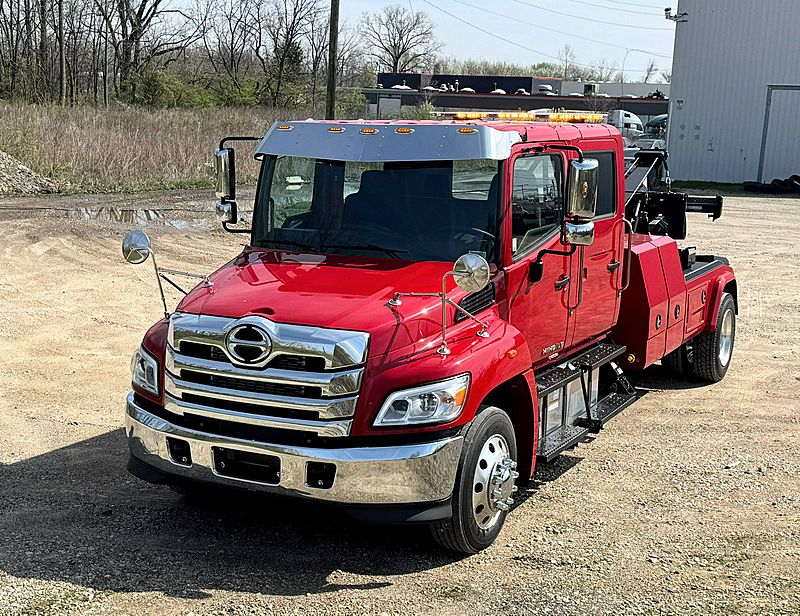 New Hino L-SERIES L6 Sleeper Trucks For Sale