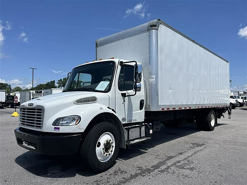 2018 Freightliner M2 106 For Sale | 26' Box | #686415