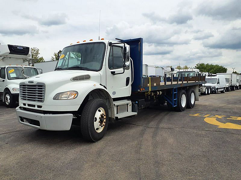 Freightliner Stake Beds (L9 Engines) For Sale in Texas