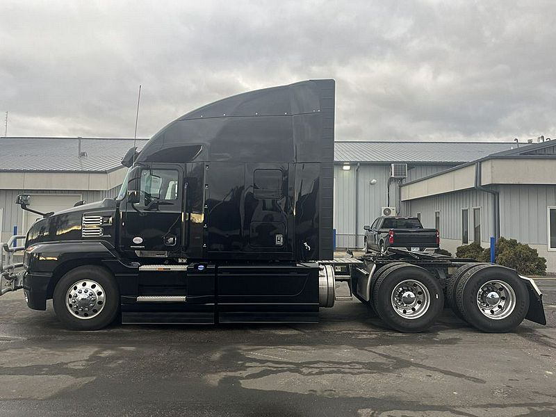 2019 Mack Trucks Anthem AN64T 70 For Sale | 70" Sleeper | # 22HU014687