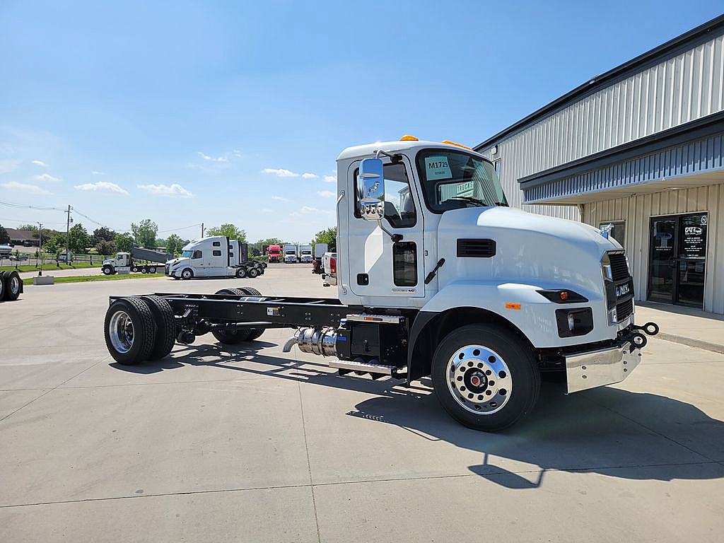 2025 Mack Trucks MD6 42 For Sale | Cab & Chassis | #M1729