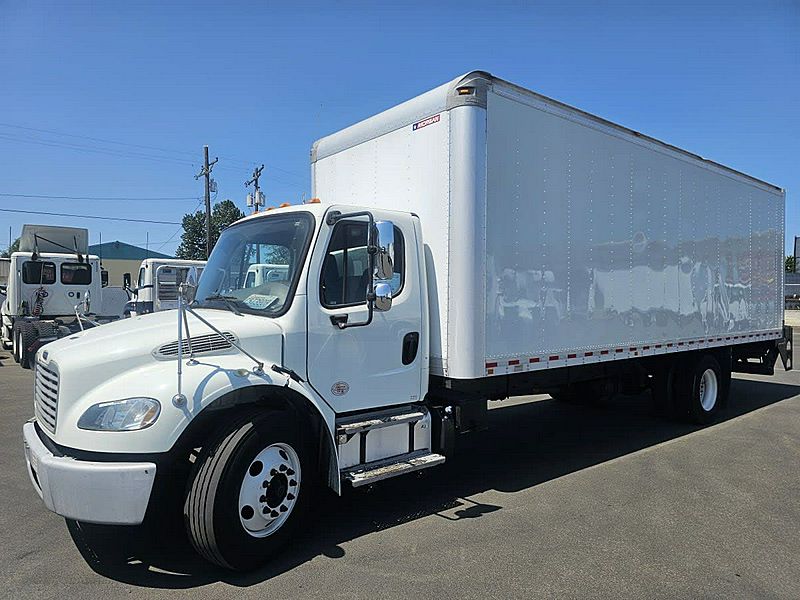 2017 Freightliner M2 106 For Sale | Box Van | #677871