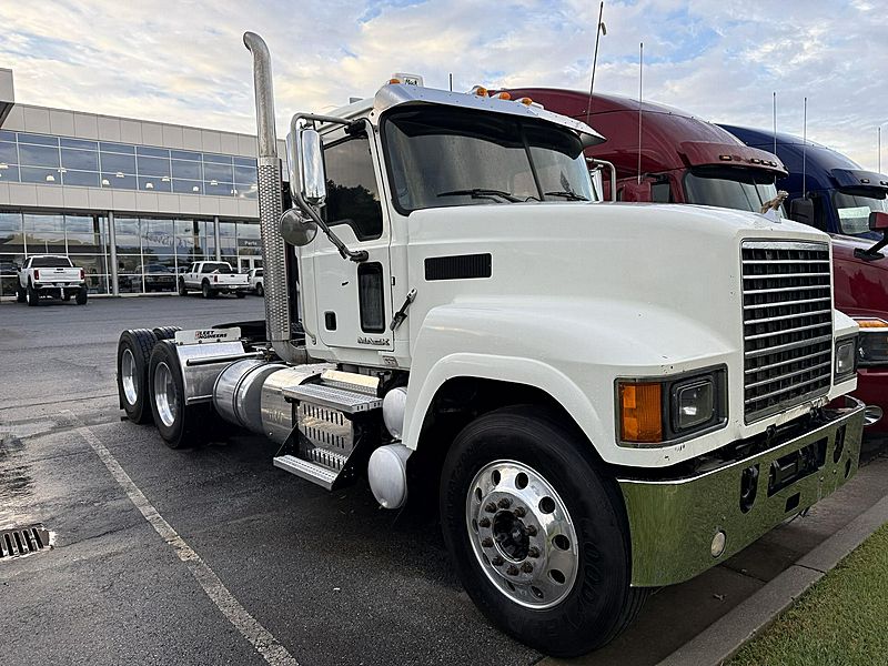 2015 Mack Pinnacle CHU613 For Sale | Day Cab | # 14774