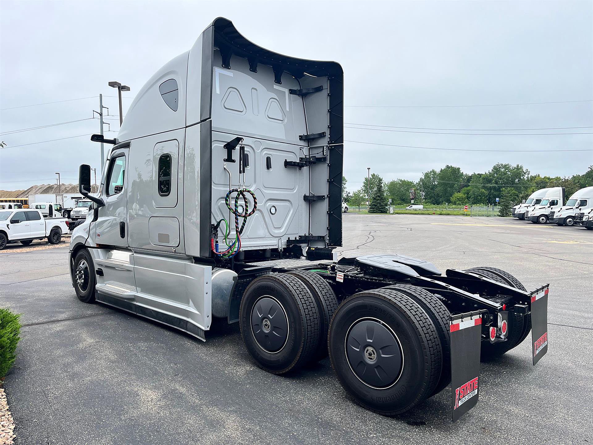 2026 Freightliner PJ126SLP For Sale | 72" Sleeper | #850760