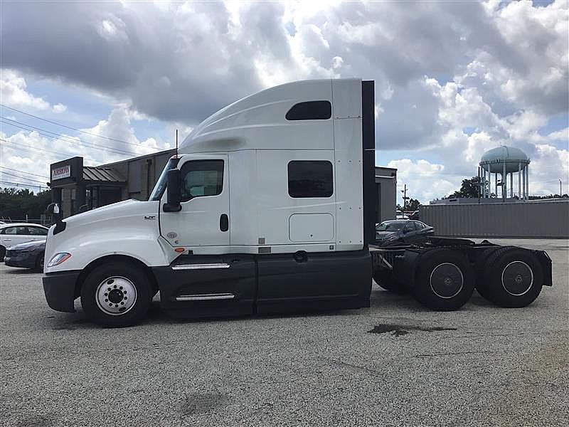 2022 International LT625 For Sale | 73" Sleeper | # 516076