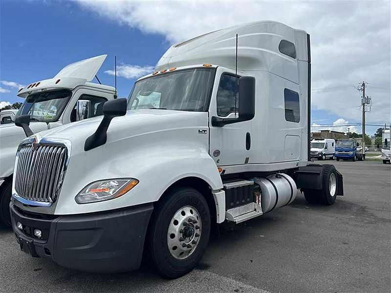 2022 International LT625 For Sale | 72" Sleeper | # 229906