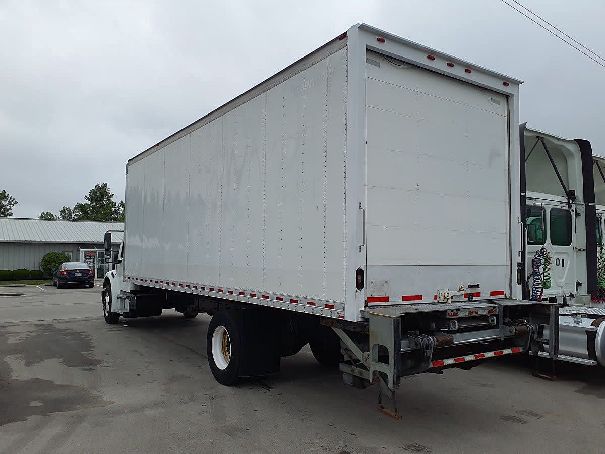 2019 Freightliner M2 106 For Sale | 26' Box | #820716