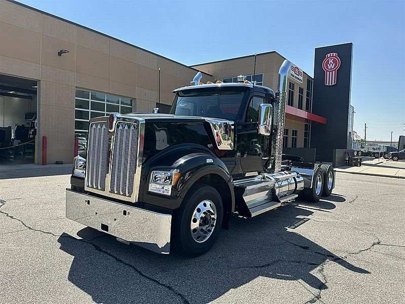 2026 Kenworth W990 For Sale | Day Cab | #TJ193698