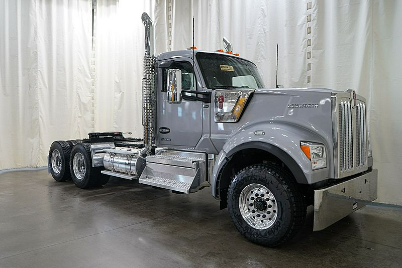 2026 Kenworth W990 For Sale | Day Cab | #0606754