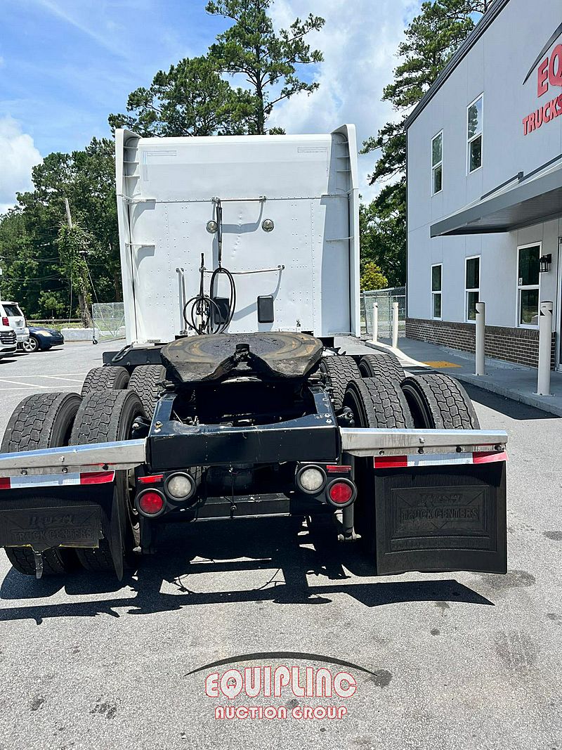 2018 Peterbilt 579 For Sale | 70" Sleeper | #AJM480957
