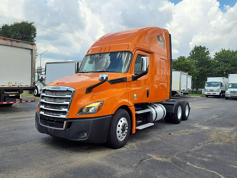 2019 Freightliner NEW CASCADIA PX12664 For Sale | 73" Sleeper | #807219