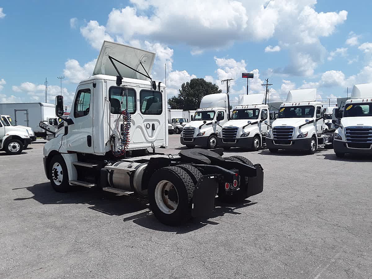 2020 Freightliner NEW CASCADIA 126 For Sale | Day Cab | #239548