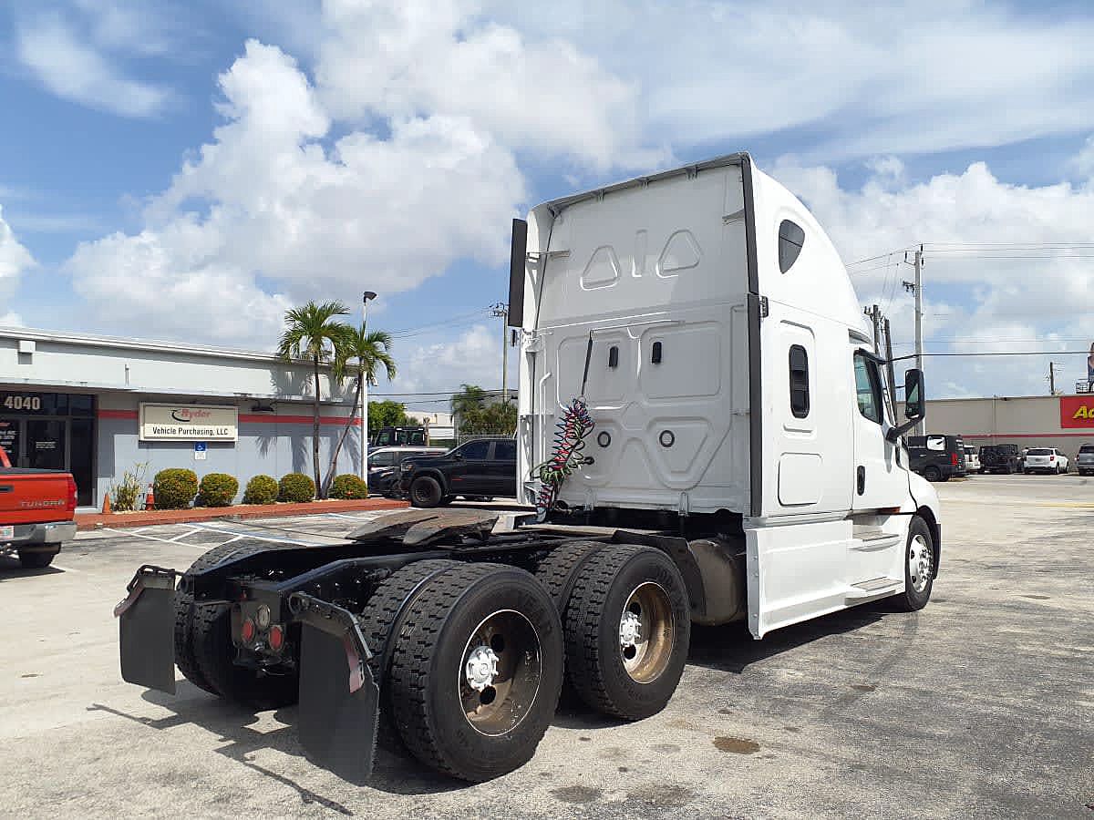 2022 Freightliner NEW CASCADIA PX12664 For Sale | 72" Sleeper | #590914