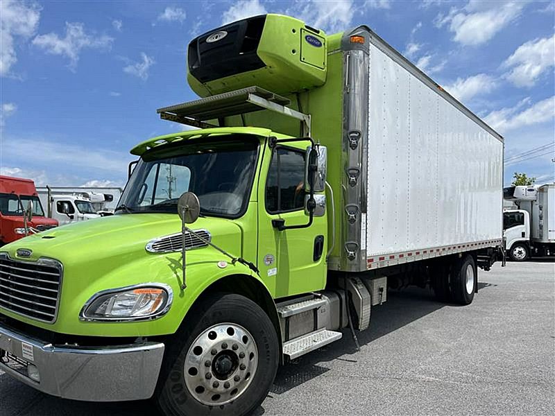 2020 Freightliner M2 106 For Sale | 26' Box | #266484