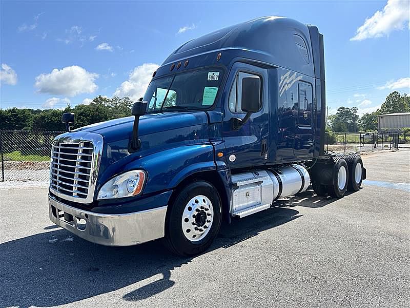 2020 Freightliner CASCADIA For Sale | 72" Sleeper | #270899