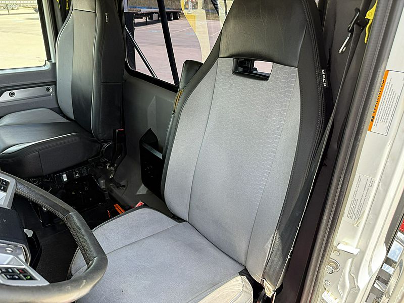 2021 Mack PINNACLE 64T For Sale | Day Cab | # A503.13