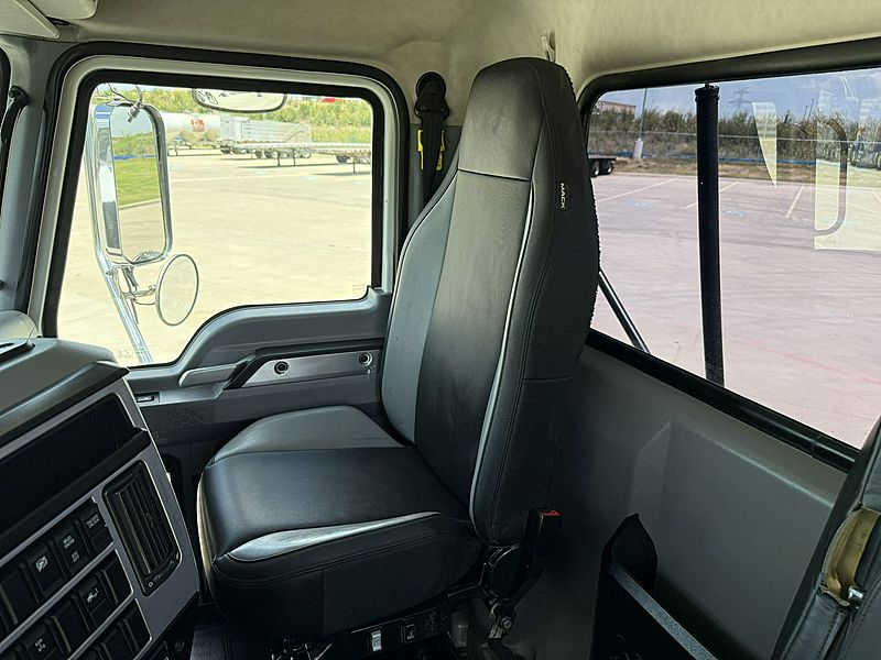 2021 Mack PINNACLE 64T For Sale | Day Cab | # 22HU012073