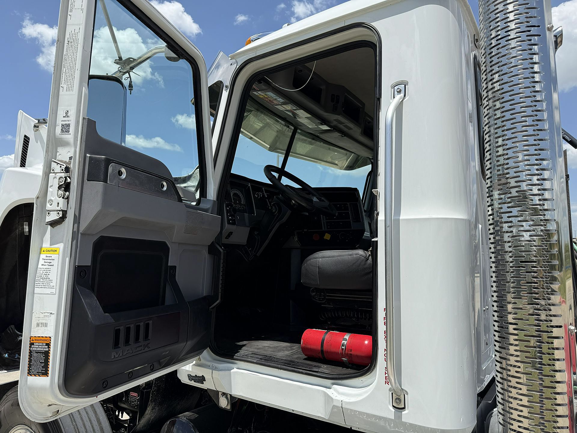 2021 Mack PINNACLE 64T For Sale | Day Cab | # A503.13