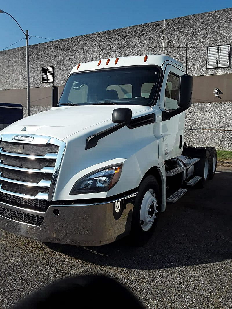 2019 Freightliner NEW CASCADIA PX12664 For Sale | Day Cab | #831706