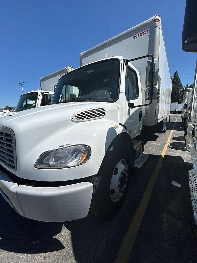 2019 Freightliner M2 106 For Sale | 26' Box | #867288