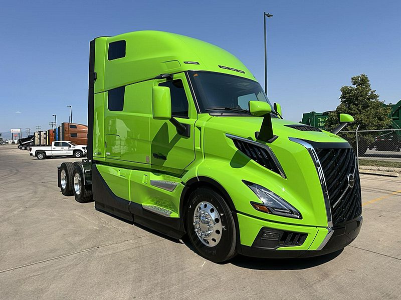 2026 Volvo VNL 860 For Sale | Sleeper Truck | #23VN707674