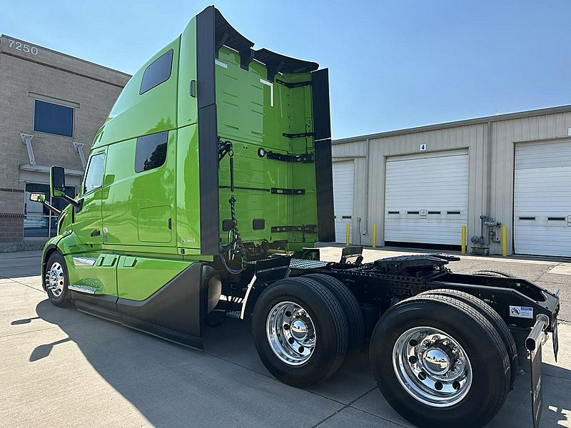 2026 Volvo VNL 860 For Sale | Sleeper Truck | #23VN707674