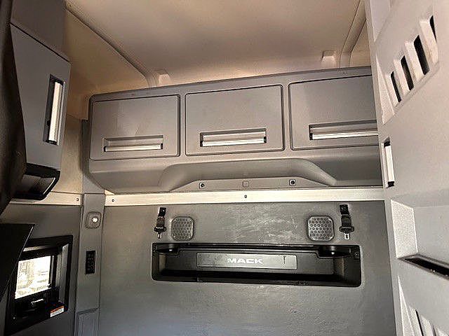 2022 Mack Pinnacle PI64T M778 For Sale | 70" Sleeper | #5980