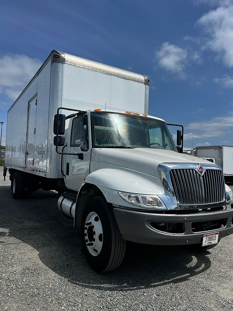 2019 International DuraStar 4300 For Sale | 26' Box | # 787452
