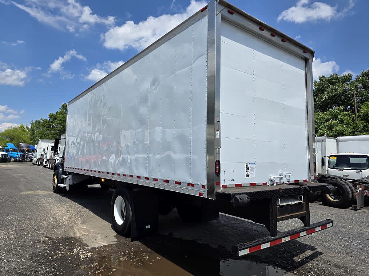 2018 Freightliner M2 106 For Sale | 26' Box | #684533