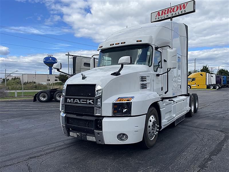 2023 Mack Anthem AN64T For Sale | 70" Sleeper | # 5650359