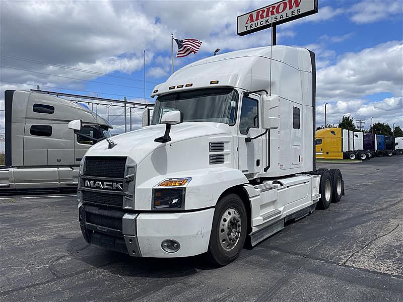 2023 Mack Anthem AN64T For Sale | 70" Sleeper | # M016133