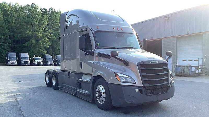 2024 Freightliner Cascadia 126 For Sale | 72" Sleeper | #31499