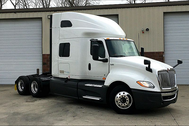 2023 International LT625 For Sale | 73" Sleeper | # DEMO551