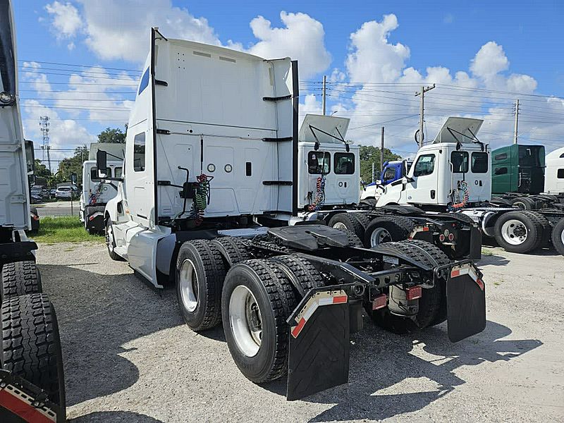 2018 International LT625 For Sale | 48" Sleeper | # 13091