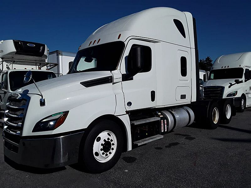 2020 Freightliner NEW CASCADIA PX12664 For Sale | 72" Sleeper | #894968