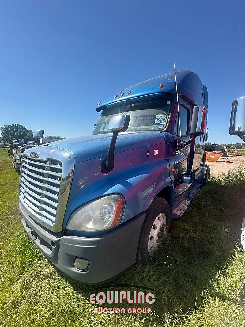 2014 Freightliner Cascadia For Sale | Double Sleeper | #CJAFK0588