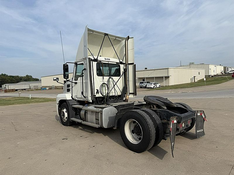 2019 Mack Anthem AN42T For Sale | Day Cab | # M025842