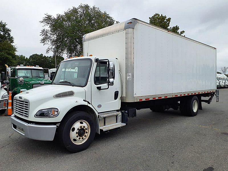 2020 Freightliner M2 106 For Sale | 26' Box | #898289
