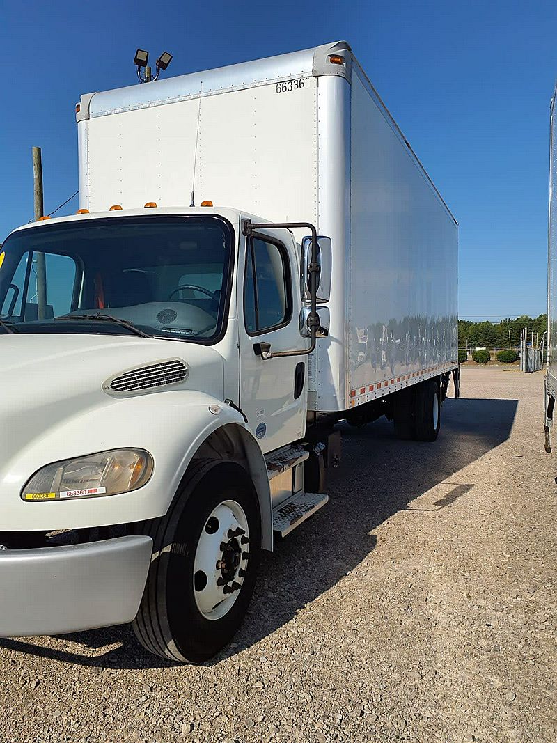 2017 Freightliner M2 106 For Sale | 26' Box | #663368