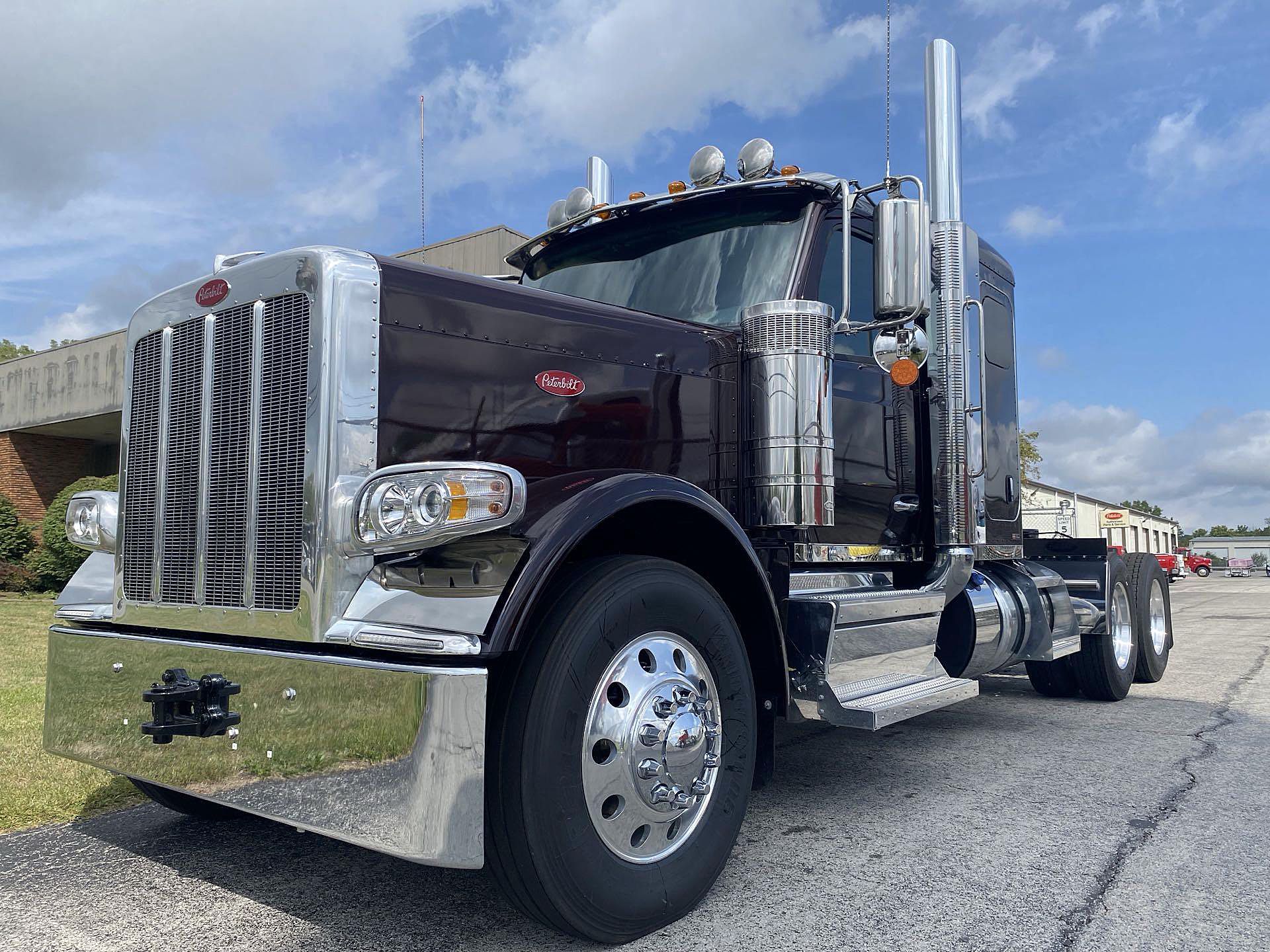 2026 Peterbilt 589 For Sale | 44" Sleeper | #804942