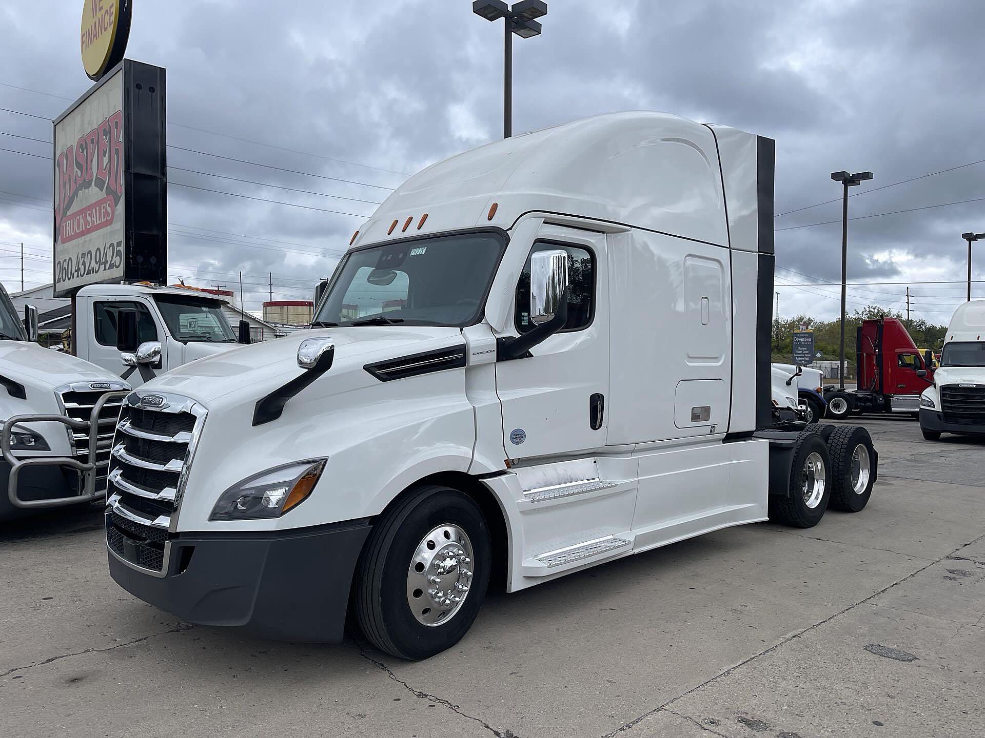 2022 Freightliner Cascadia 126 For Sale | 72" Sleeper | #24278