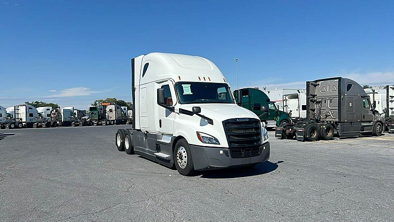 2022 Freightliner Cascadia 126 For Sale | 72" Sleeper | #52607