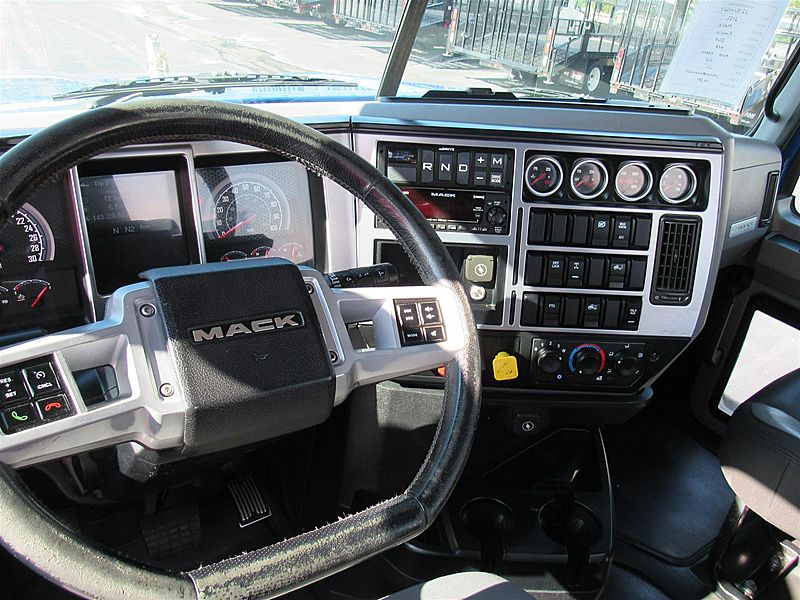 2022 Mack Pinnacle PI64T For Sale | Day Cab | # 15PI015721