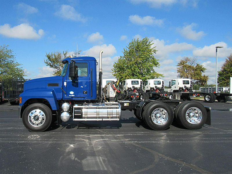 2022 Mack Pinnacle PI64T For Sale | Day Cab | # 15PI015721