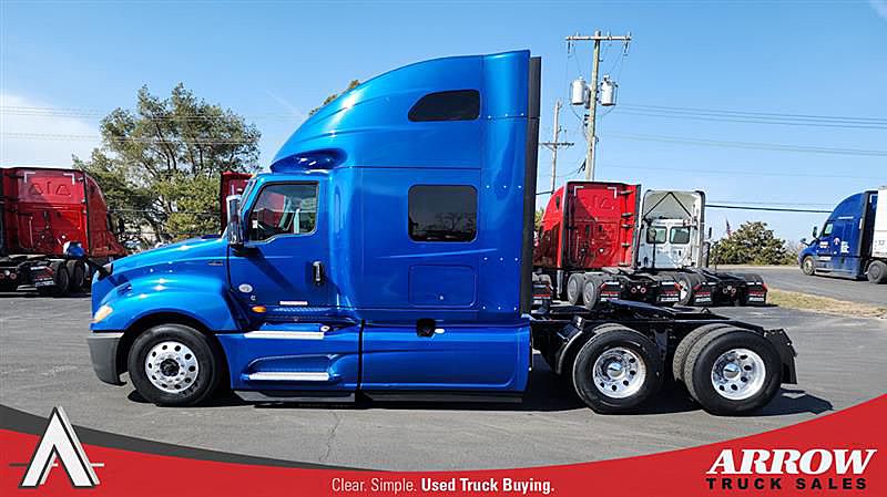 2020 International LT For Sale | 73" Sleeper | #271457