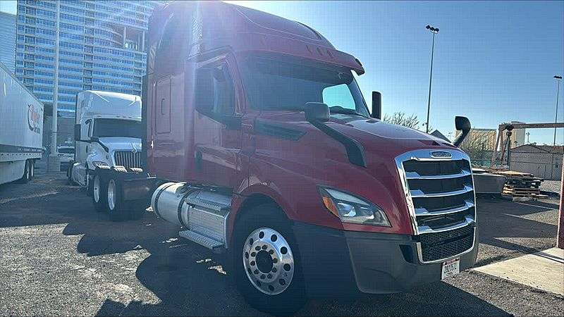 2020 Freightliner NEW CASCADIA PX12664 For Sale | 60" Sleeper | #268731