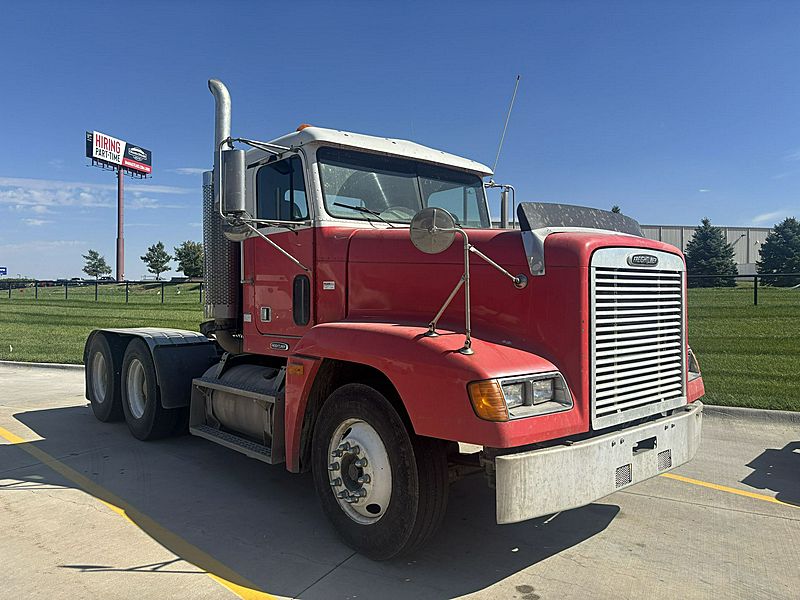 1997 Freightliner FLD120 For Sale | Day Cab | #0611951