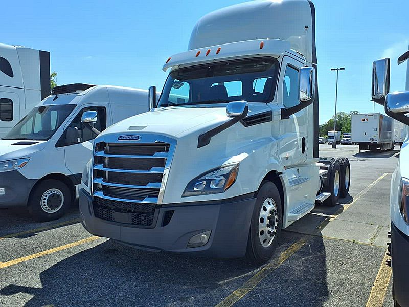 2020 Freightliner NEW CASCADIA PX12664 For Sale | Day Cab | #239920
